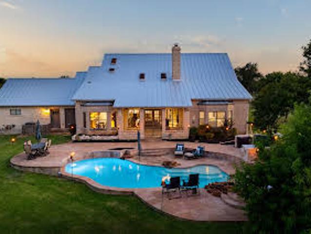 House with Pool