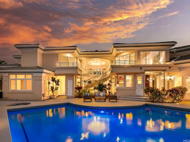 House with pool