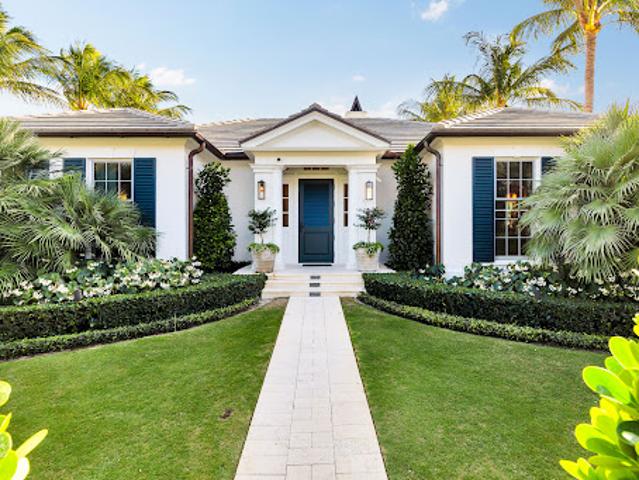 House with pool