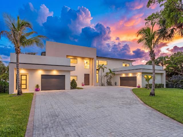 House with pool