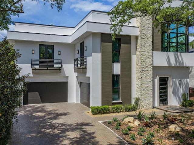 House with pool
