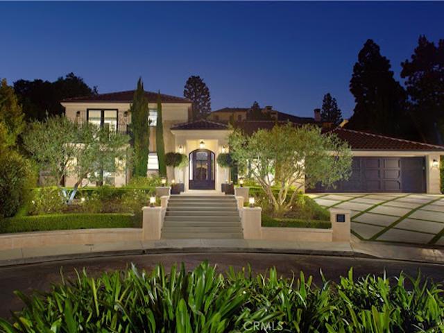 House with pool