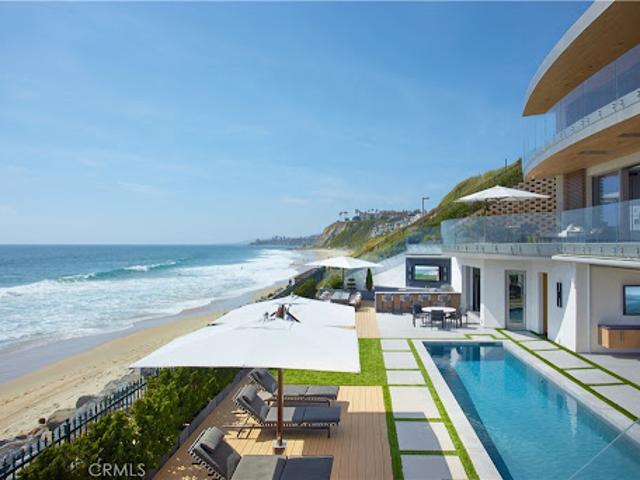 House with pool