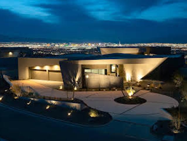 House with pool