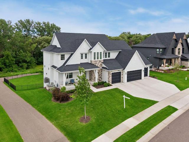House with pool
