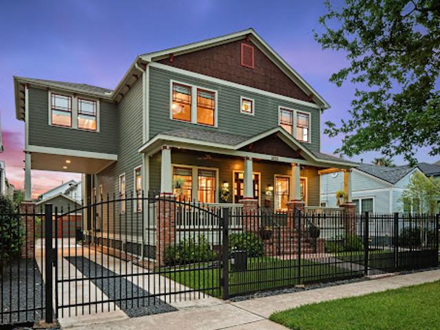 House with pool