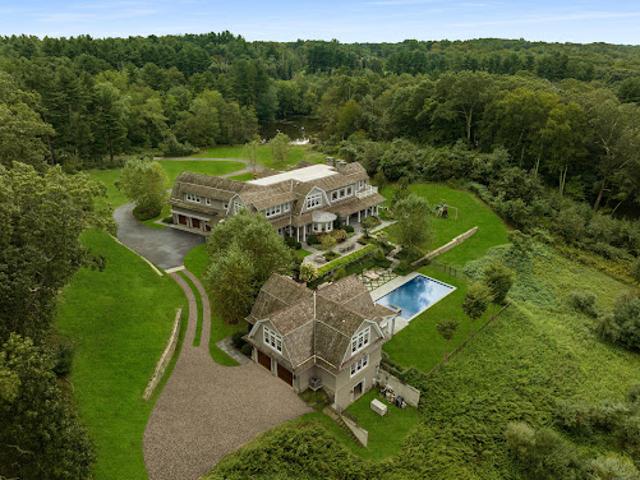 House with pool