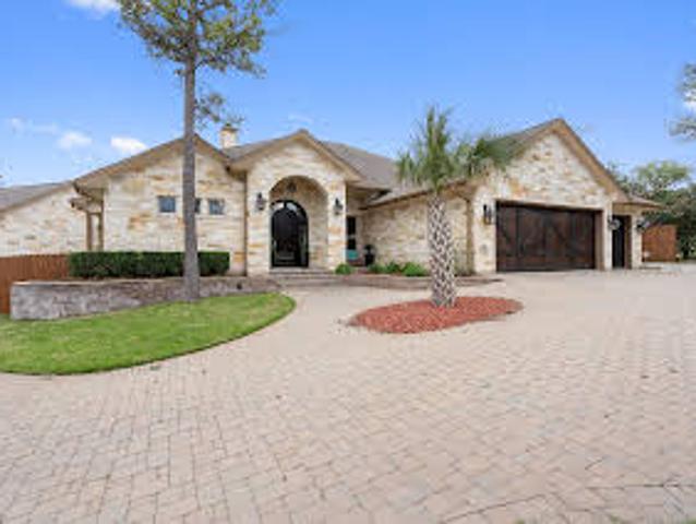 House with Pool