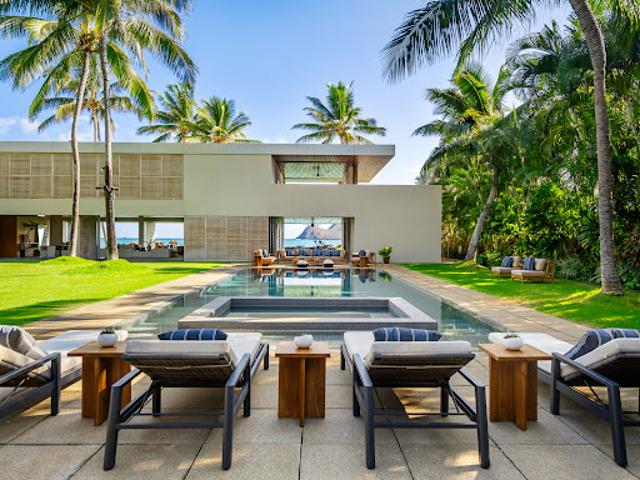 House with pool