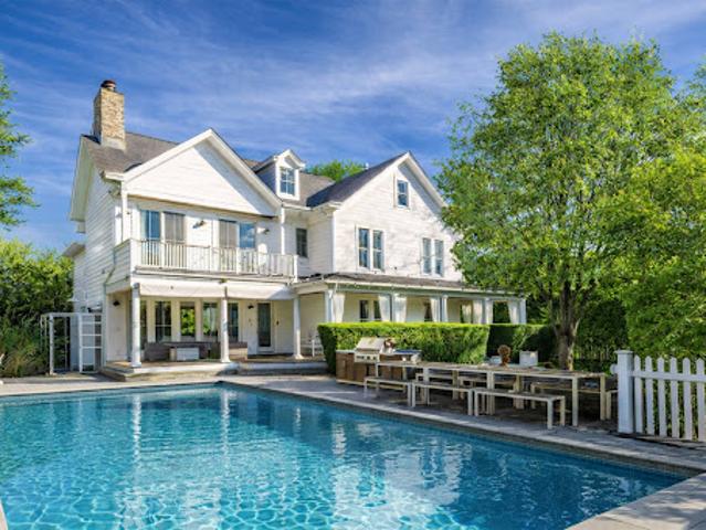 House with pool