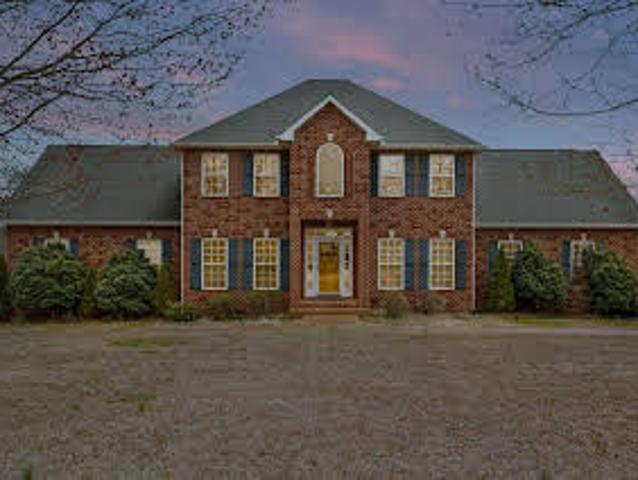 House with Pool
