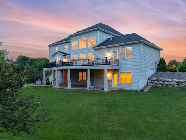 House with pool