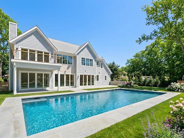 House with pool