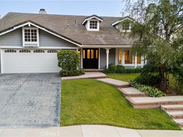 House with pool
