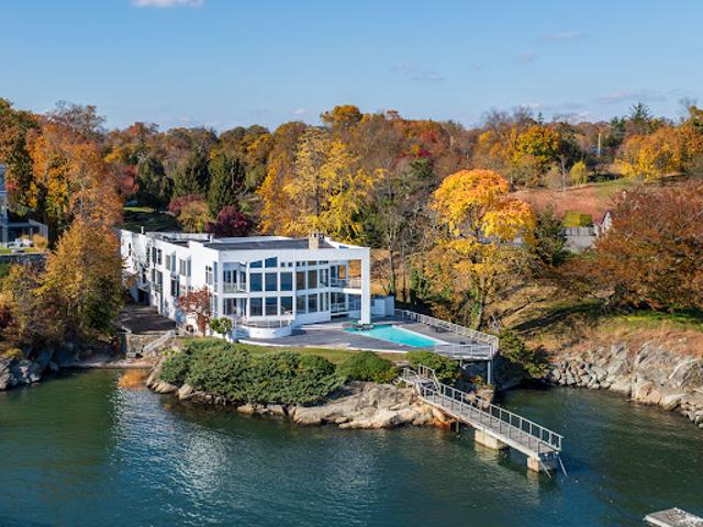 House with pool