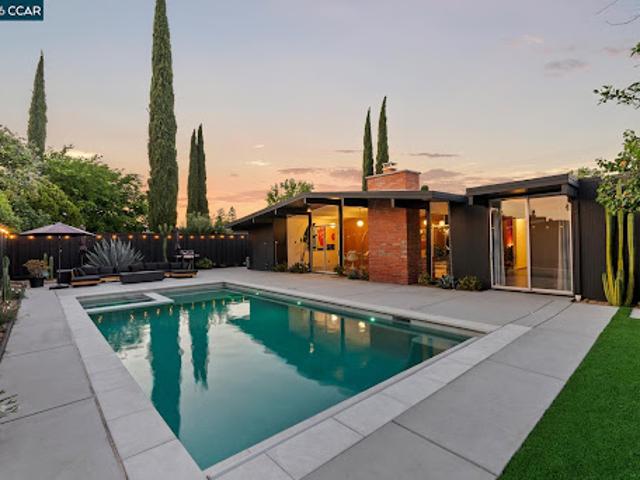 House with pool