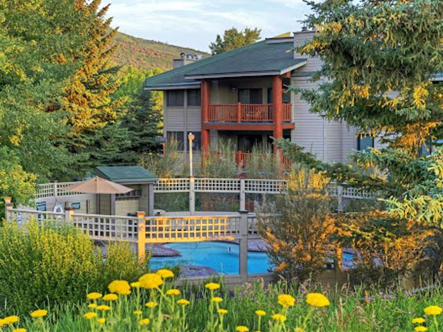 House with pool
