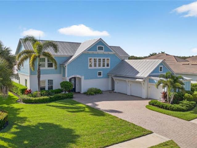 House with pool