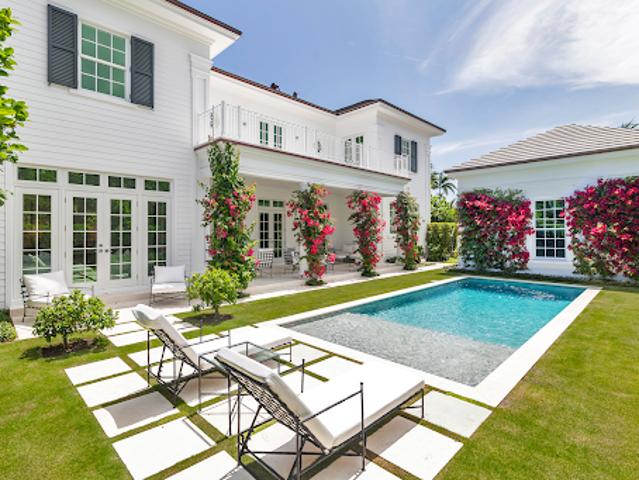 House with pool