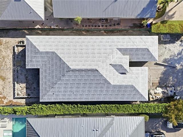 House with pool