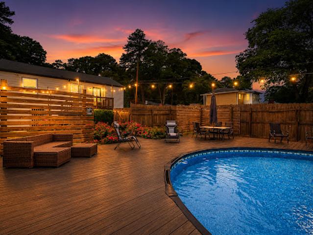 House with pool