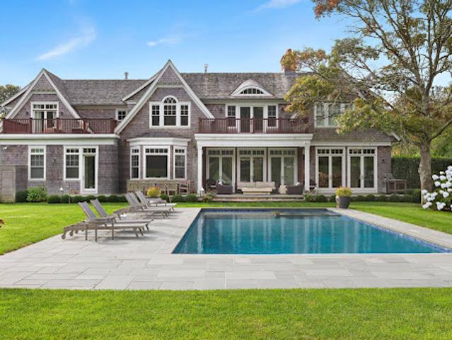 House with pool