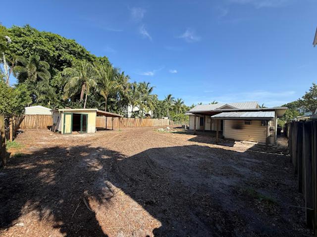 House with pool