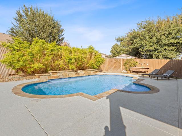 House with pool