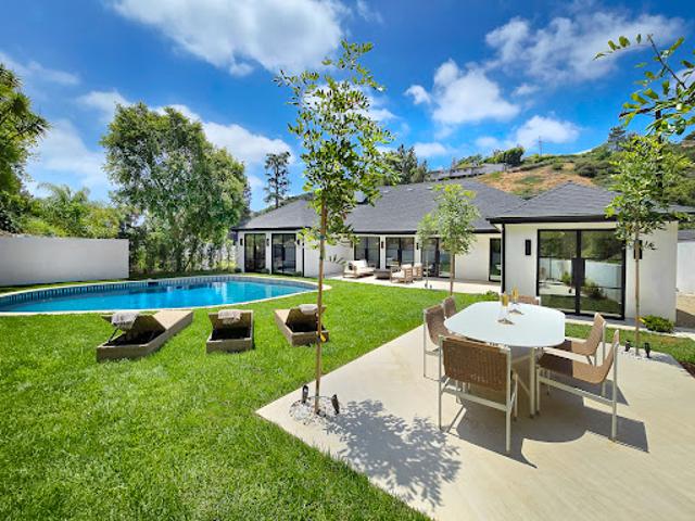 House with pool