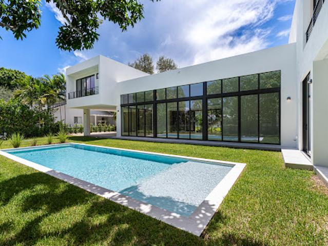 House with pool