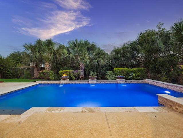 House with pool