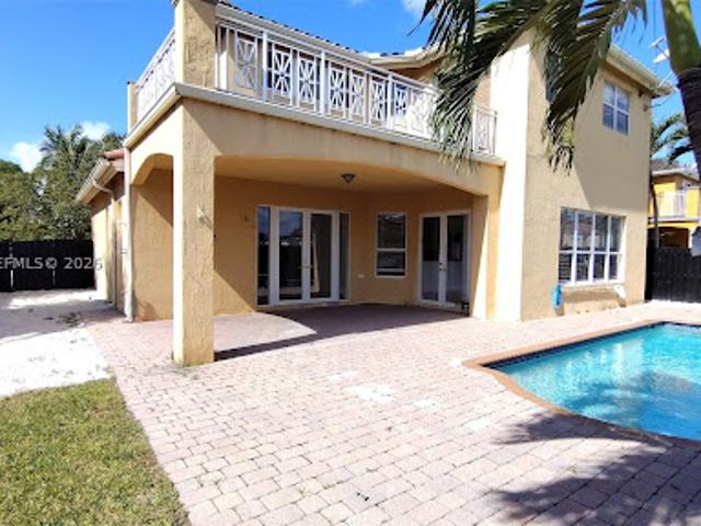House with pool
