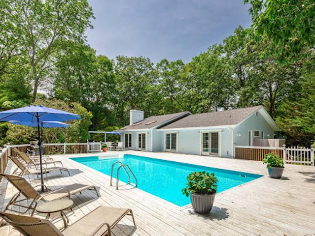 House with pool