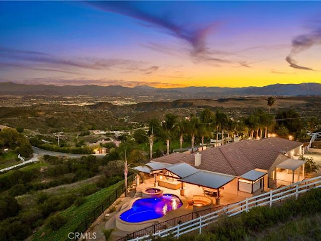 House with pool