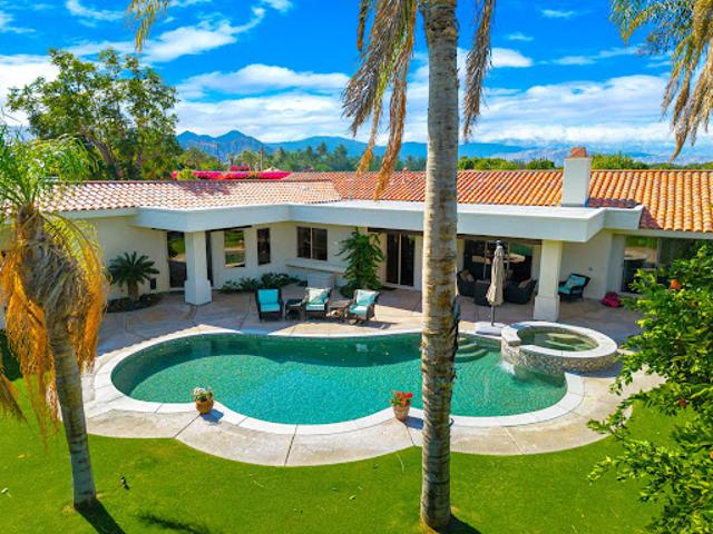 House with pool