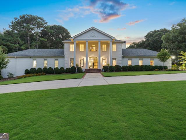 House with pool