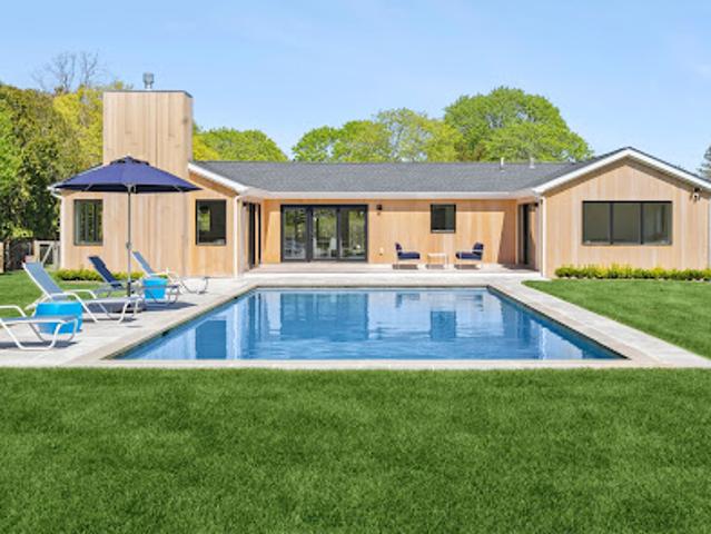 House with pool