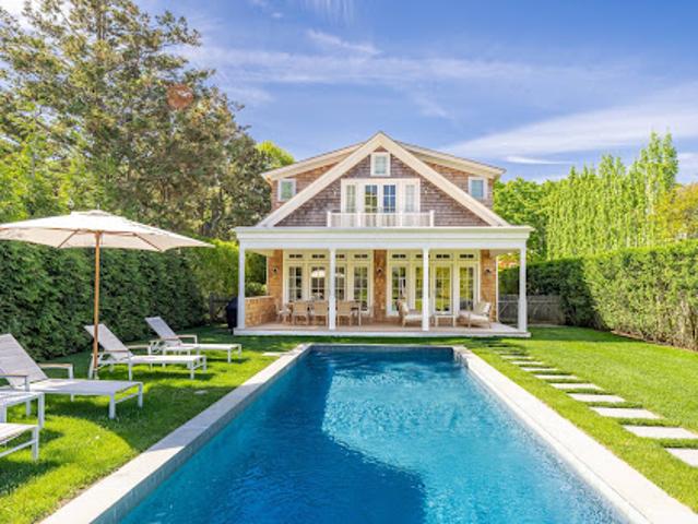 House with pool