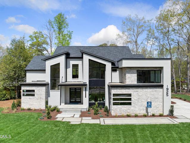 House with pool
