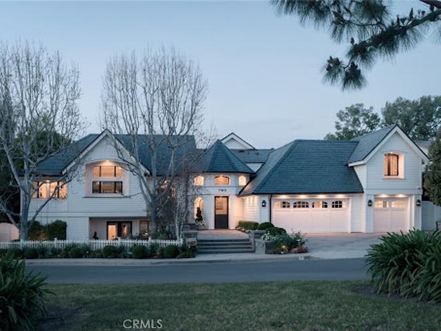 House with pool