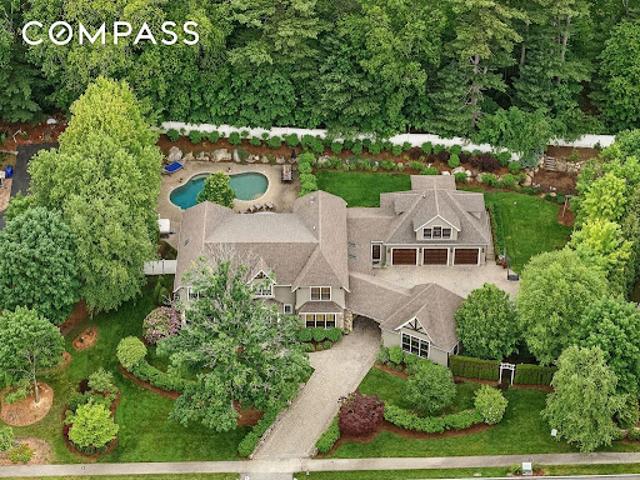 House with pool