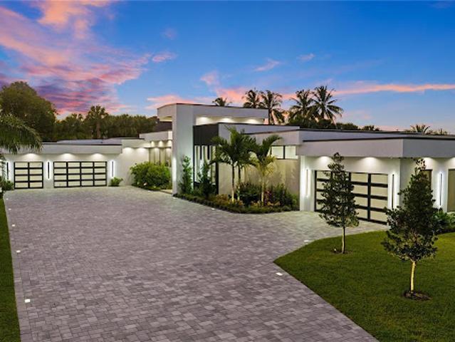 House with pool