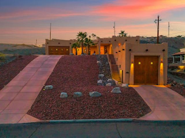 House with pool