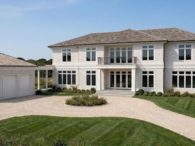 House with pool
