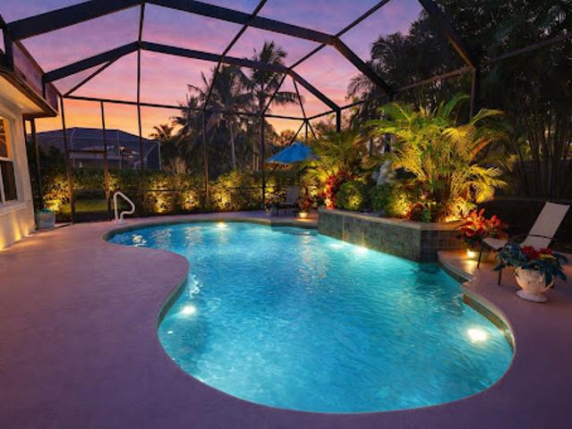 House with pool and garden