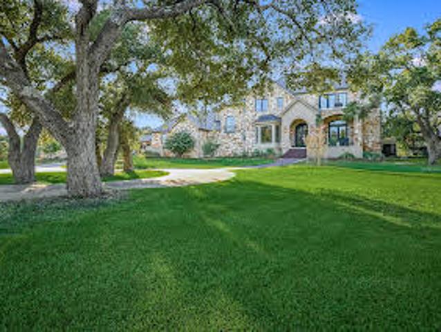 House with Pool and Garden