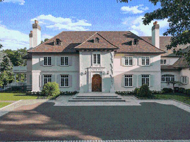 House with pool and garden