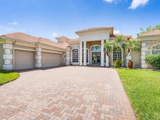 House with Pool and Garden