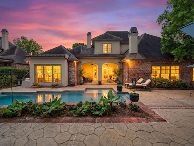 House with pool and terrace