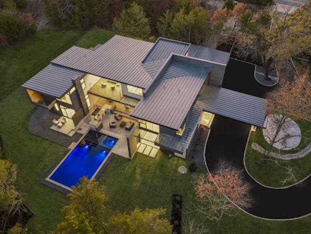 House with pool and terrace